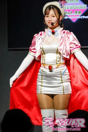 【GIGAスーパーヒロインライブVol.28レポート！】原美織、清巳れの、幾野まち、有加里ののか、有栖舞衣が怪人を追い詰めるも電マ型最悪凶器で股間攻撃！ 嬌声を発し失神昇天！ | デラべっぴんR